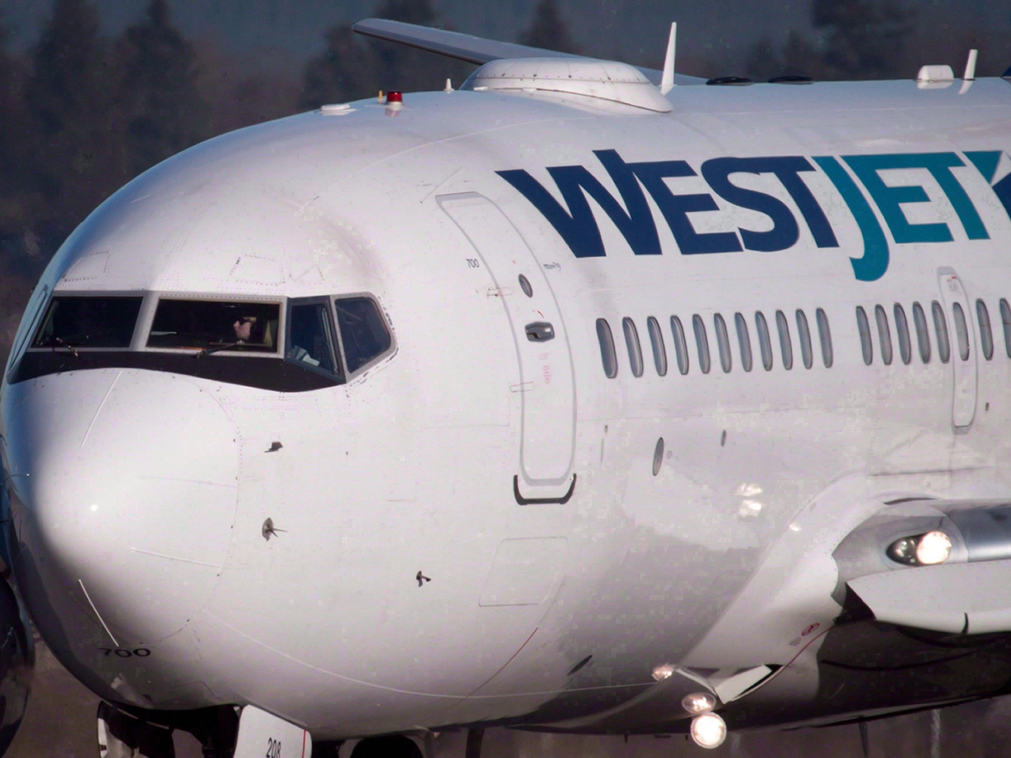 Les pilotes de WestJet revendiquent de meilleures conditions de travail ...