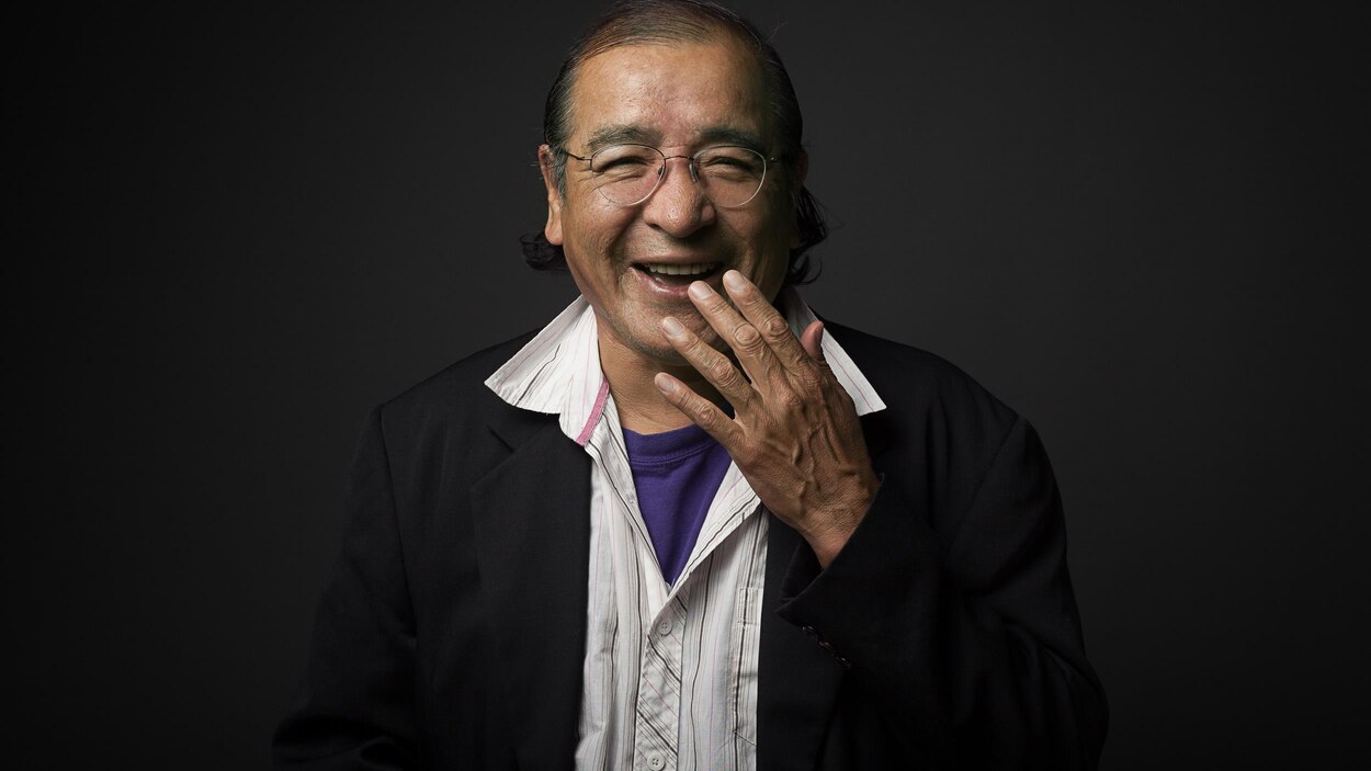 Tomson Highway sort un nouveau livre musical et invite les enfants à ...