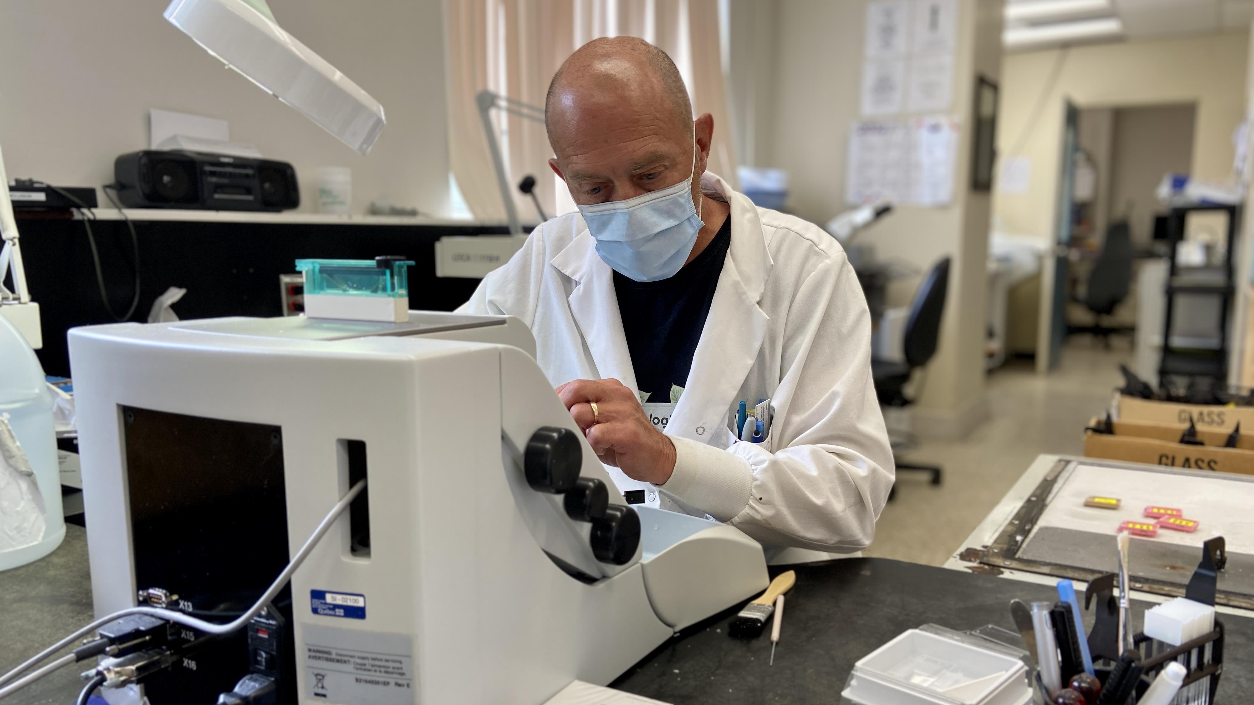 Un technologiste médical s'inquiète pour l'avenir du service de ...