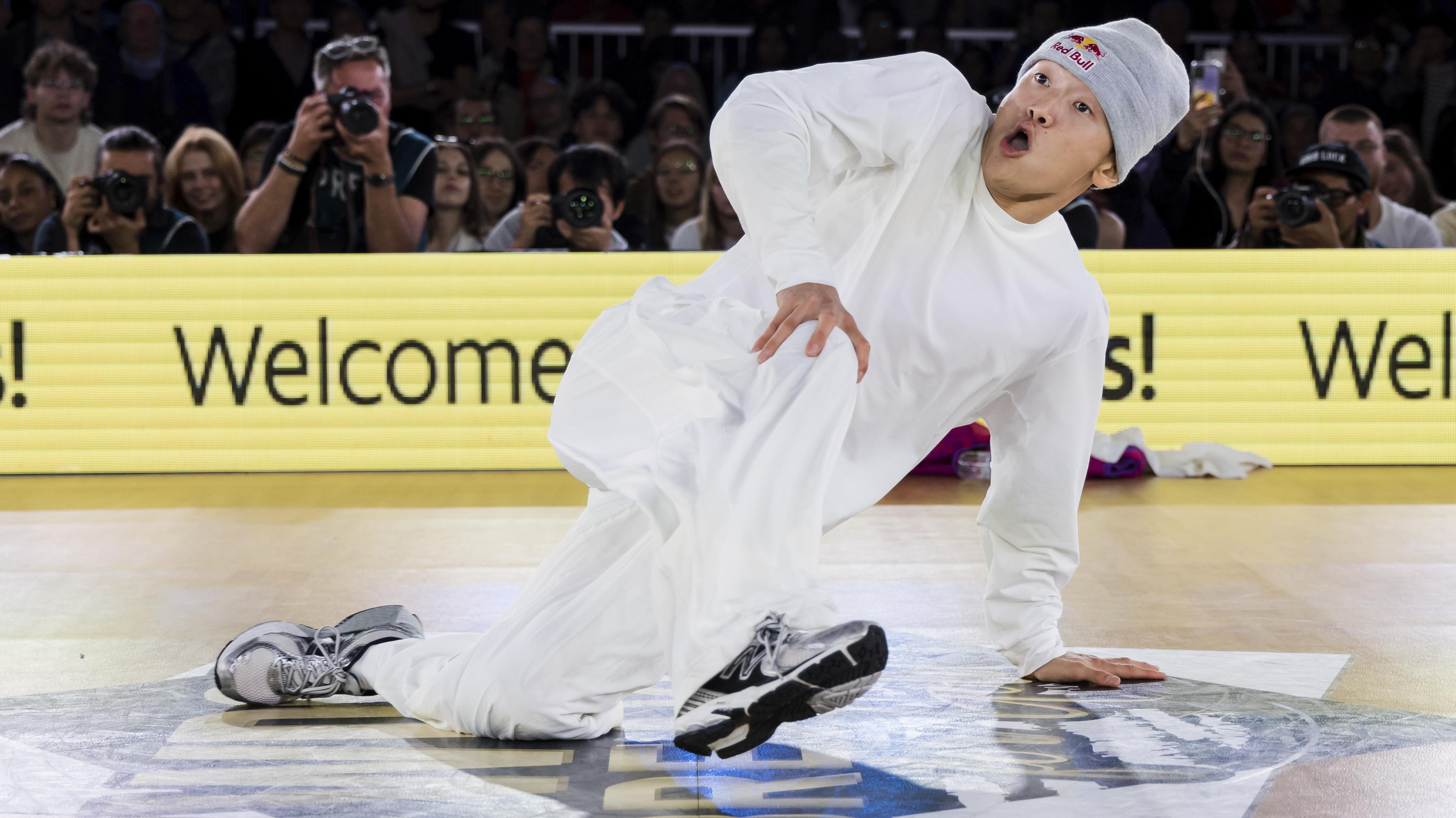 Le breaking brille aux Jeux olympiques : reportage de Raphaël Bouvier-Auclair | OHdio | Radio-Canada
