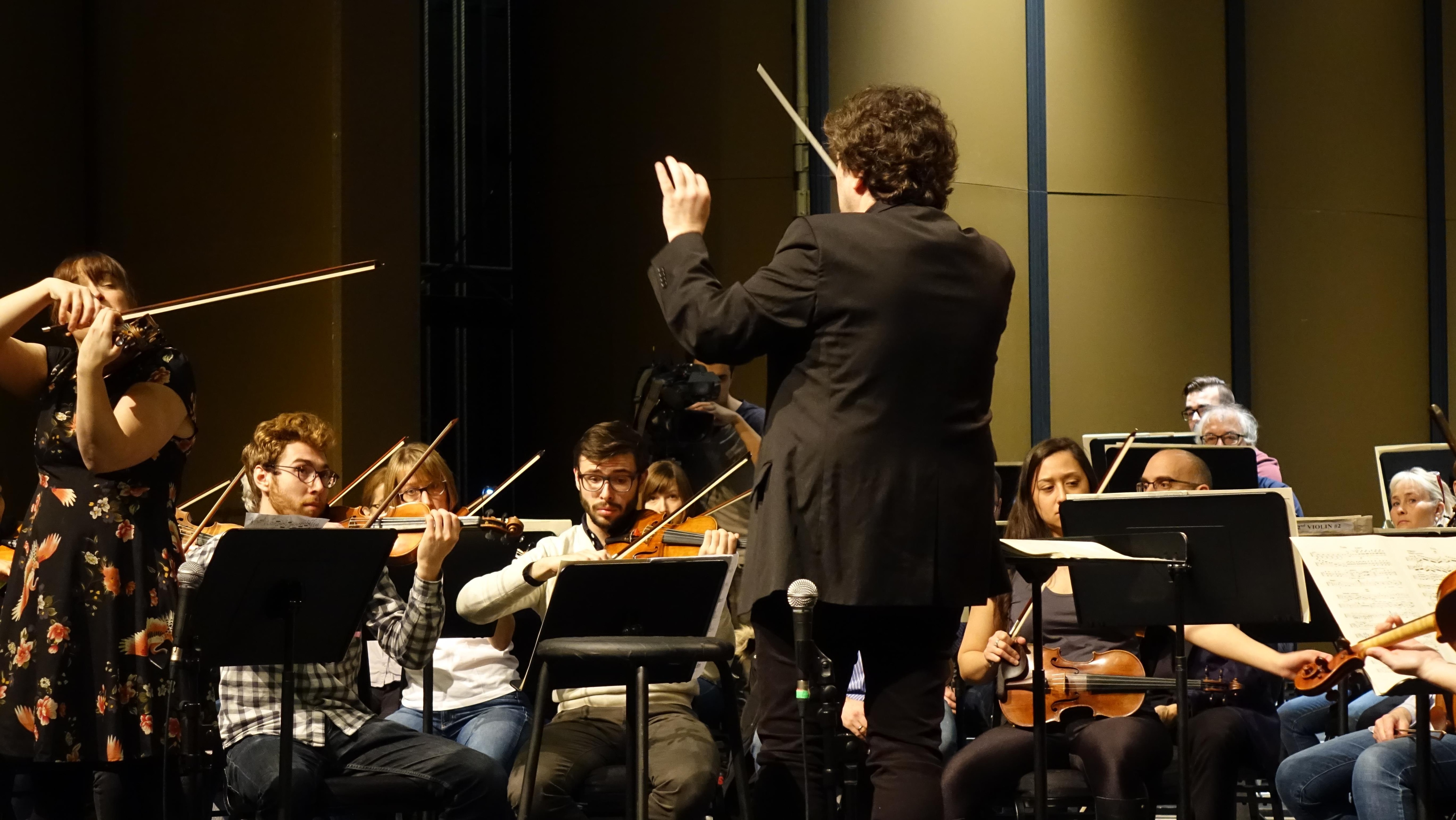 Confessions d’un maestro : démystifier le rôle du chef d’orchestre ...