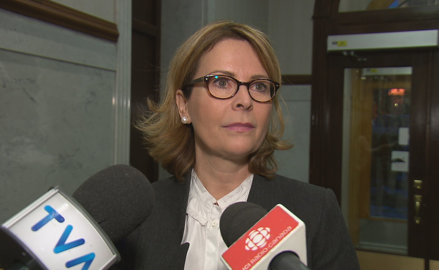 La Ville de Québec abolira 30 postes de cadres d’ici 2021 | Radio-Canada.ca