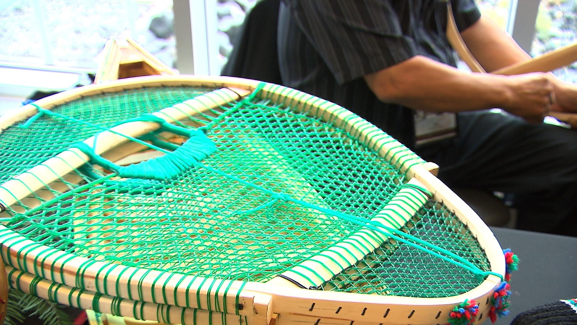 Plusieurs savoir-faire innus présentés au pavillon Alouette, à Sept ...