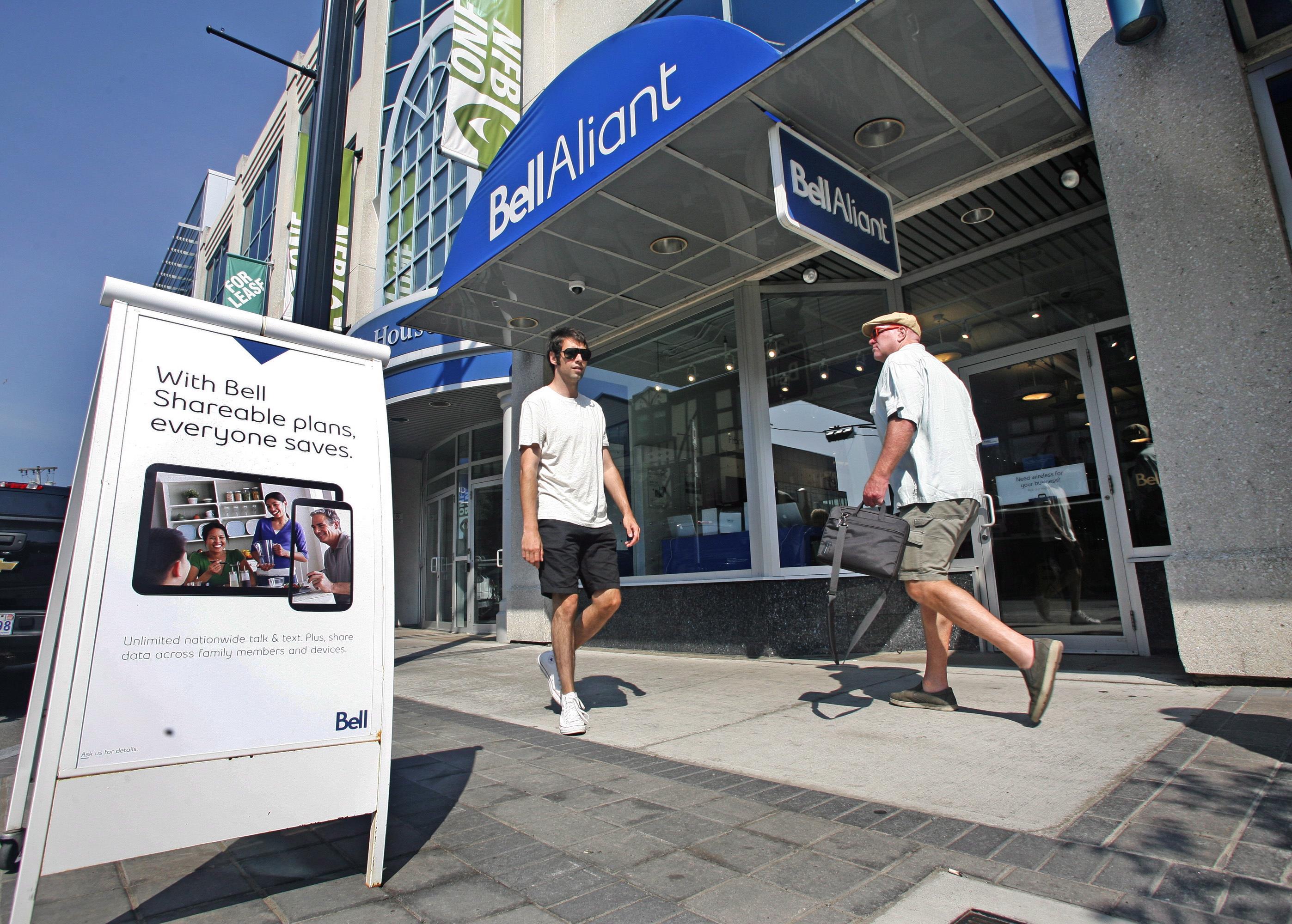 Une aînée passe 39 jours à l'hôpital mais paie sa facture de Bell ...