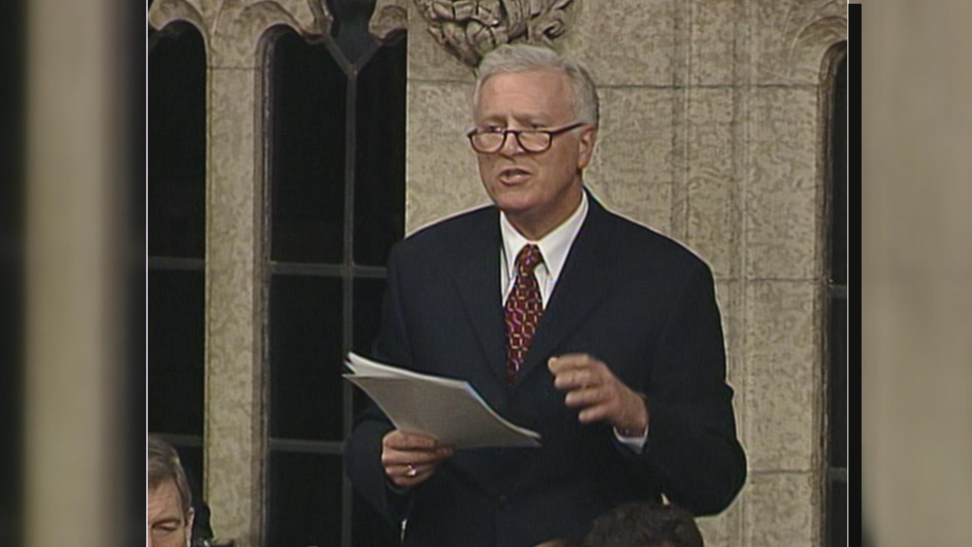 Bill Casey, le politicien aux multiples couleurs, prend sa retraite ...