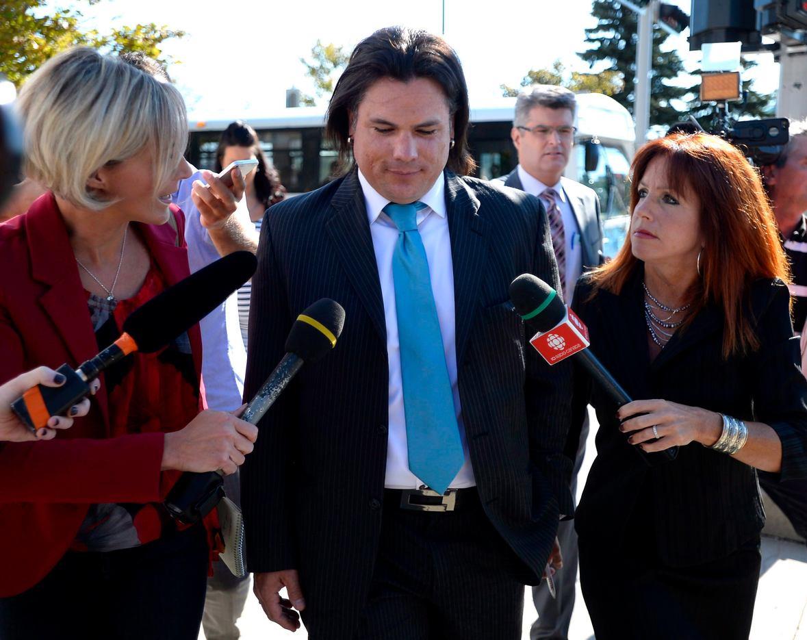 Le tranquille retour de Patrick Brazeau après des années de scandales ...