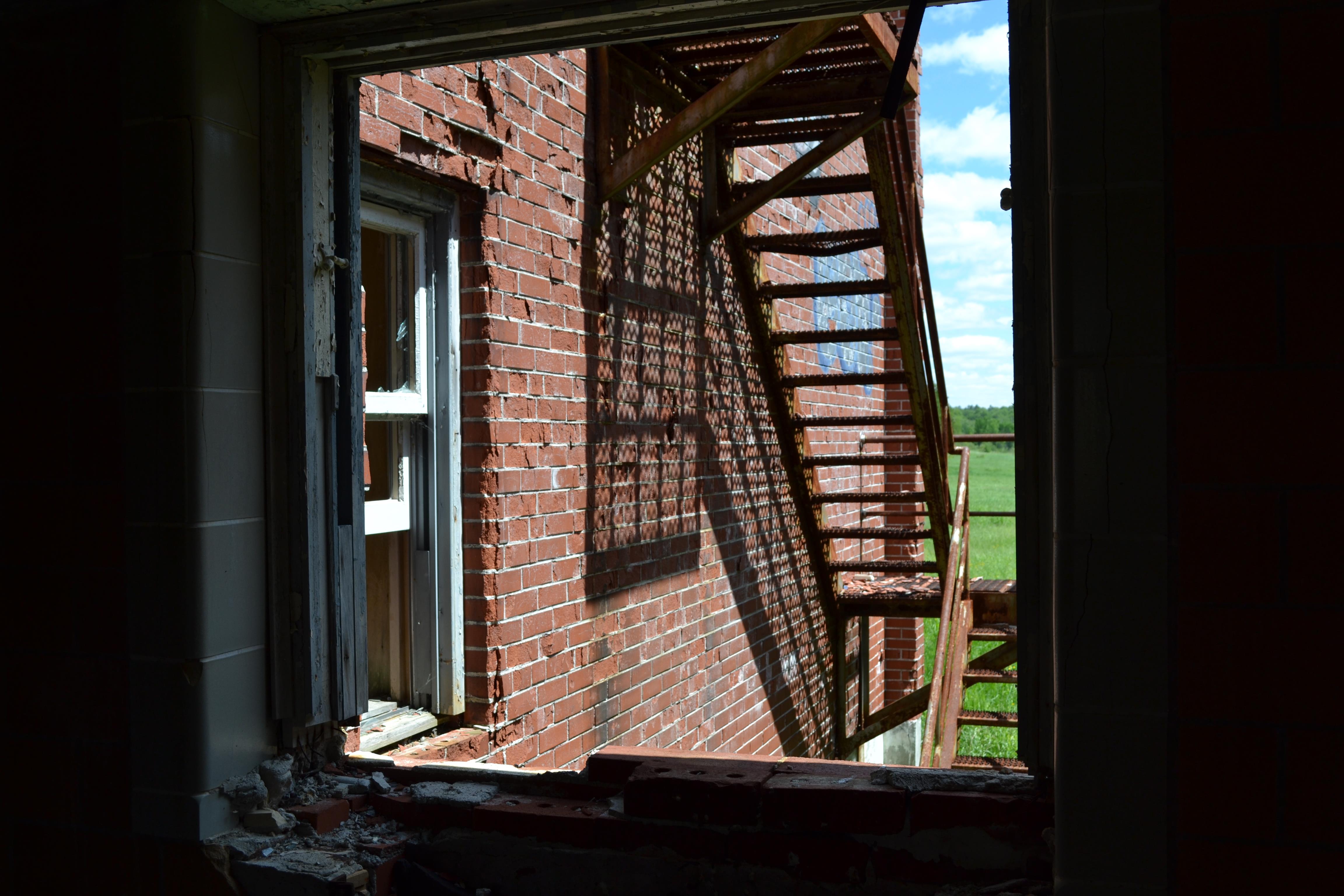 La prison abandonnée de Burwash : un site « touristique » insolite ...