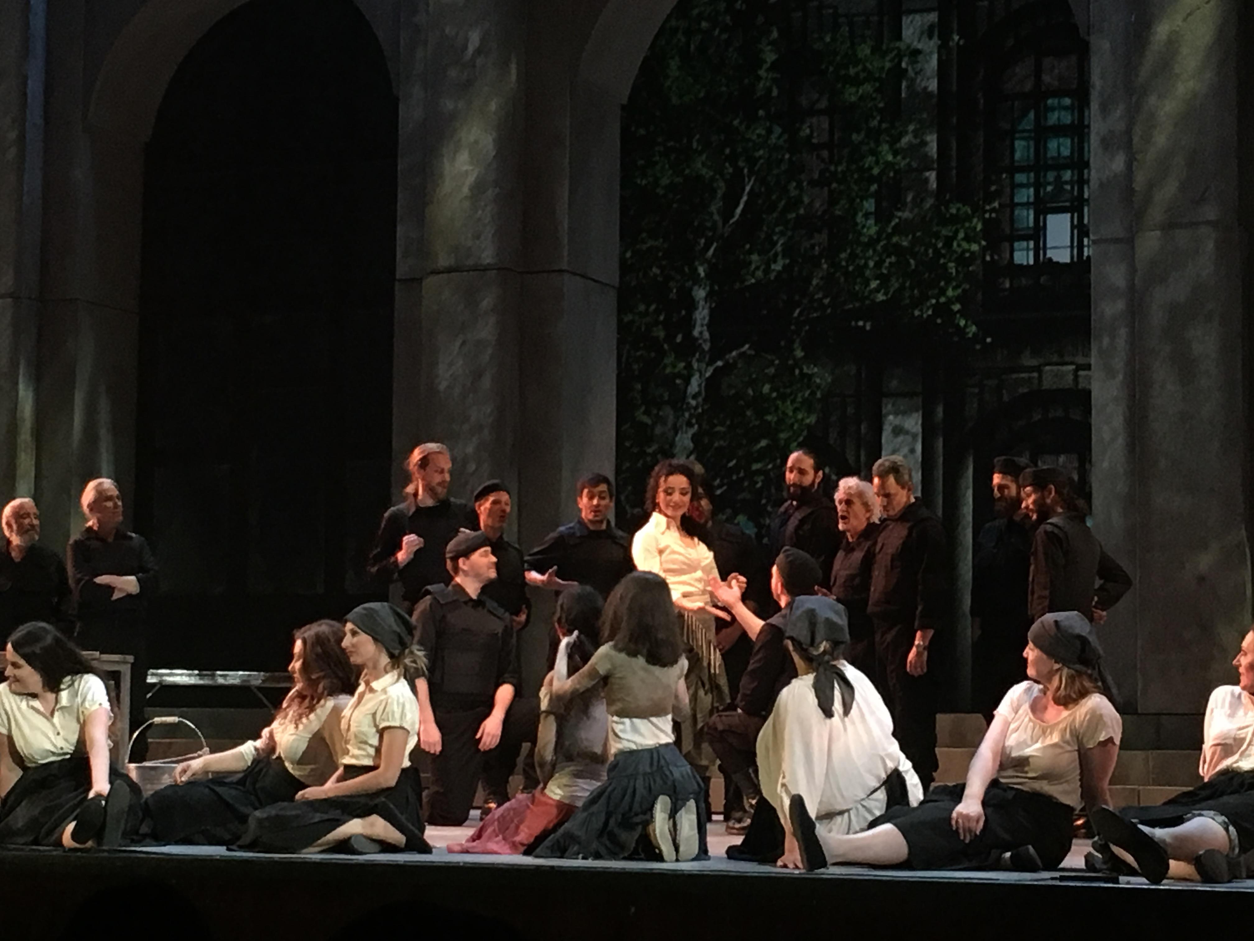 Un air de modernité pour l’opéra Carmen | Radio-Canada.ca