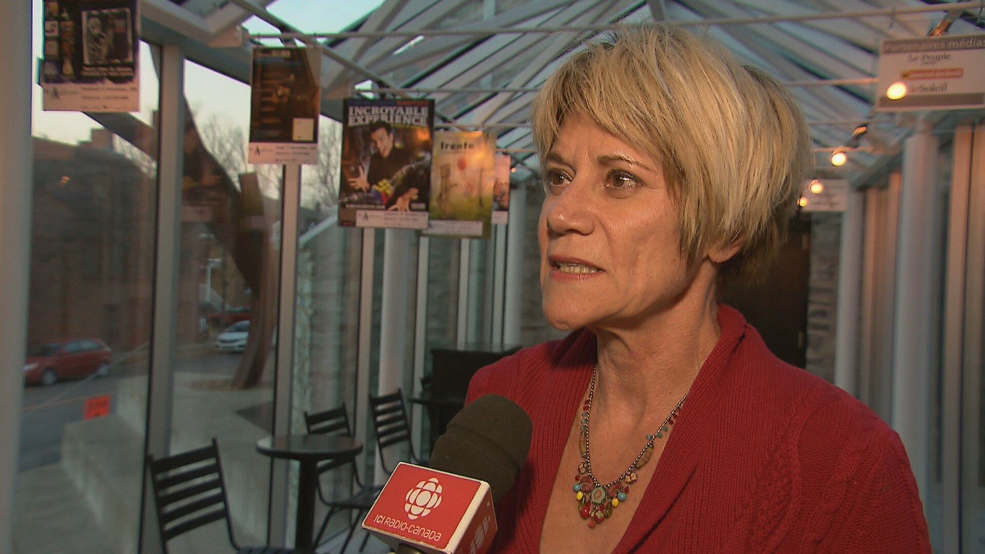 La salle de spectacle du Phare accueillie avec scepticisme | Radio ...