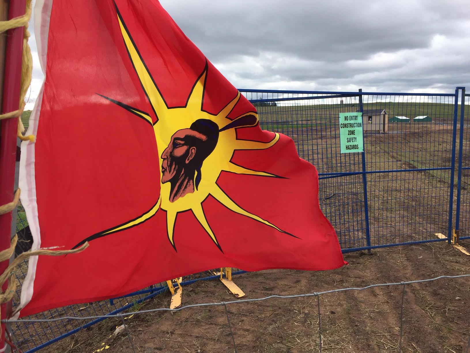 Le drapeau des Warriors n’avait pas sa place aux manifestations de ...
