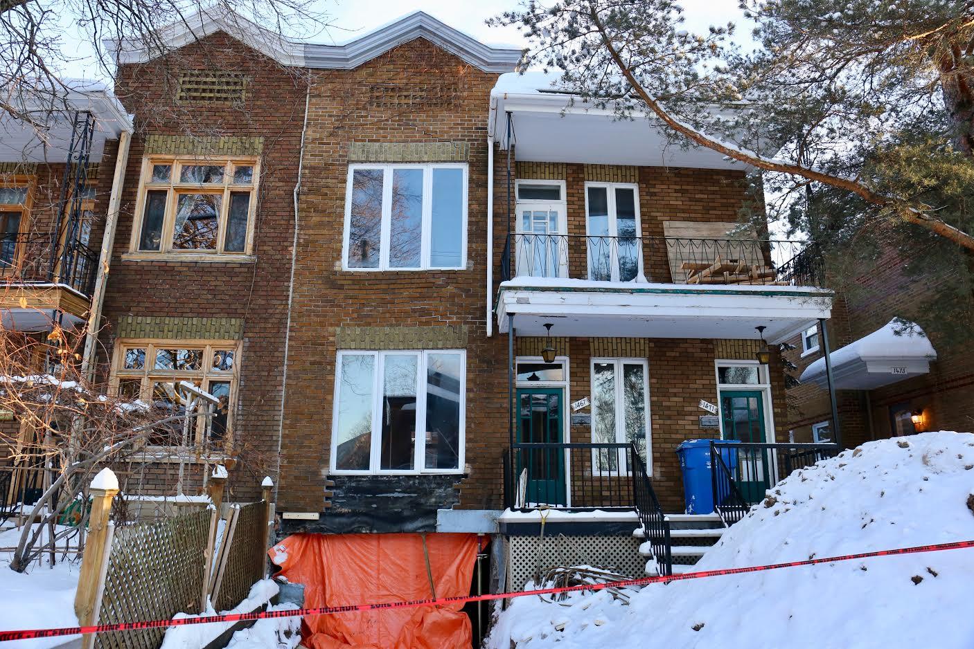 Démolition d’un immeuble dangereux dans Saint-Sacrement | Radio-Canada.ca