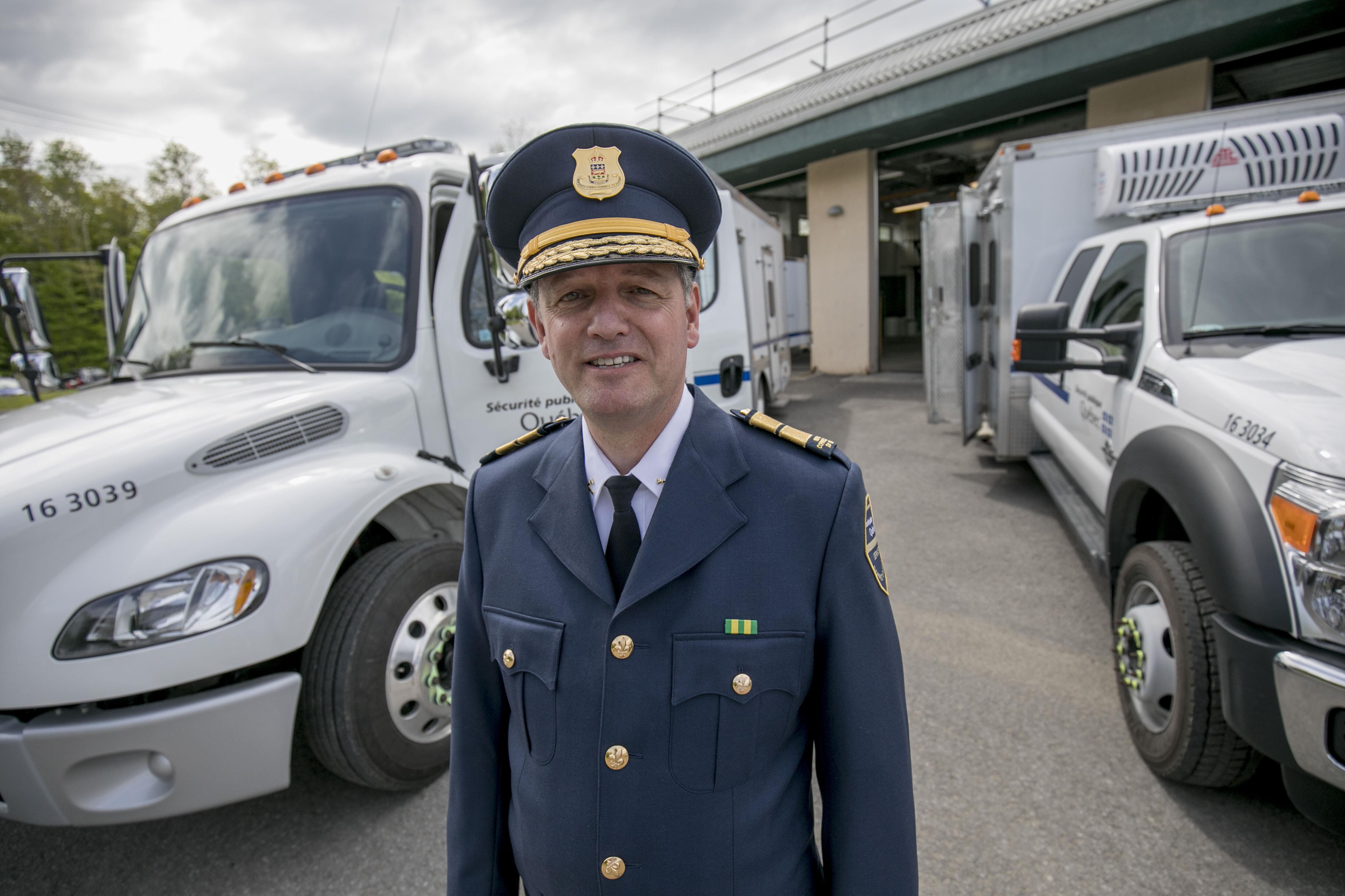 Nouveaux fourgons cellulaires à Québec et Roberval | Radio-Canada.ca