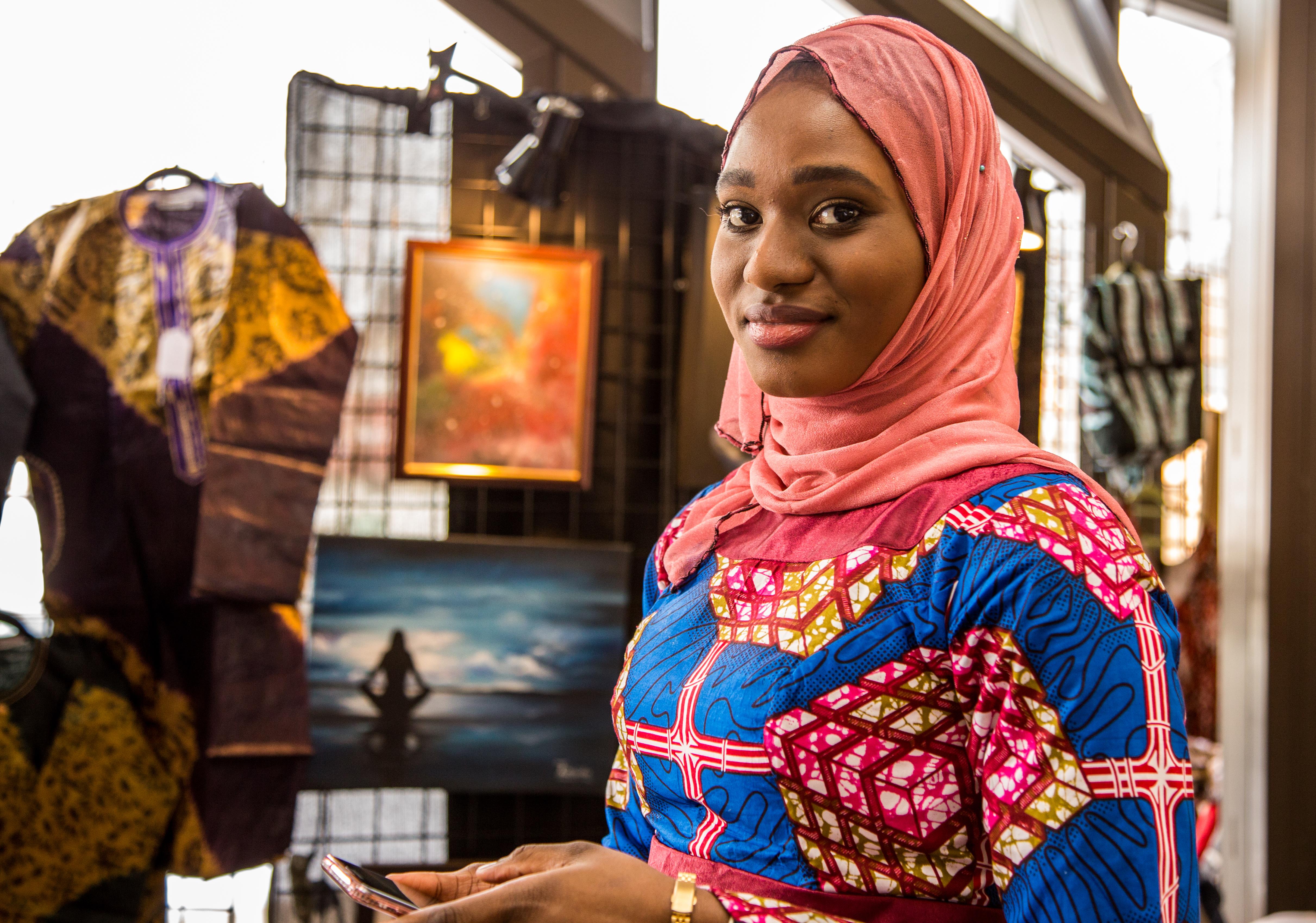 Gaye Abdoul Sy séduite par le design de mode | Radio-Canada.ca