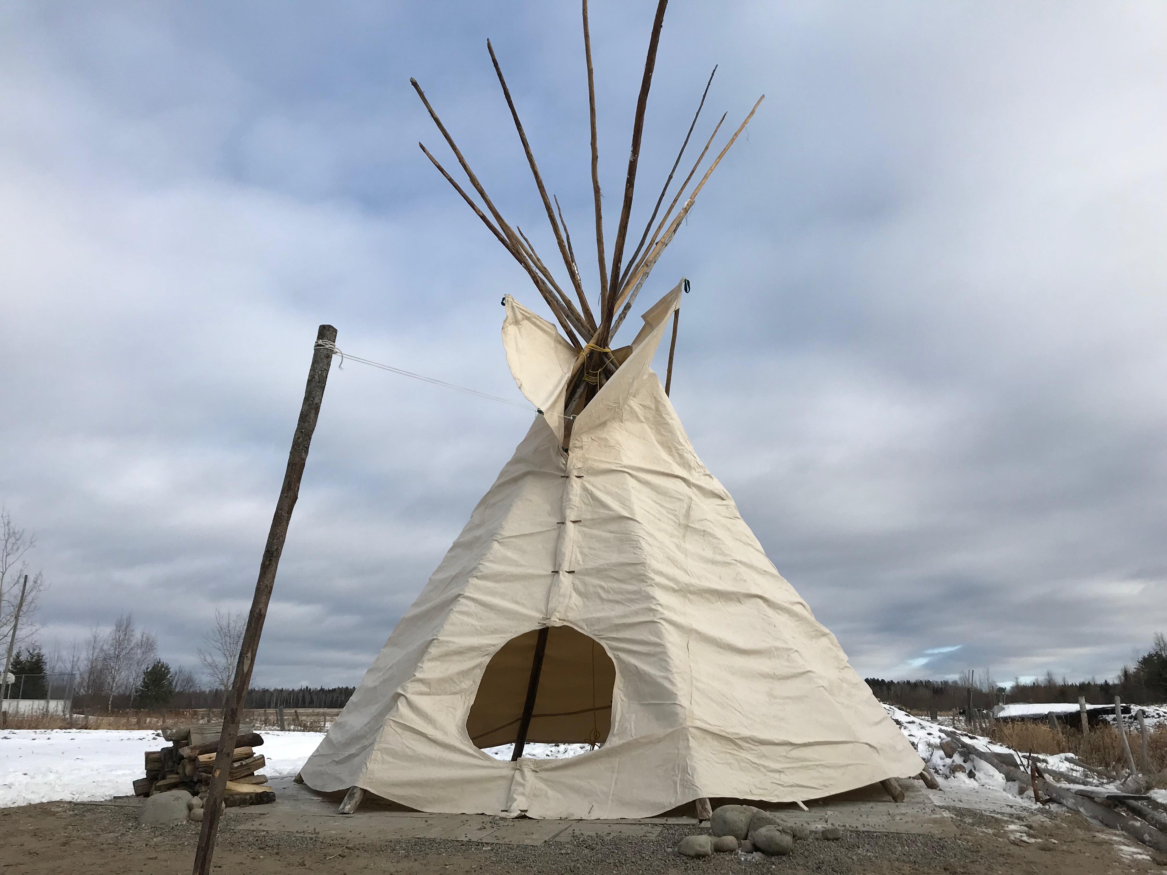 Que Signifie Le Tipi: Tipi Amérindien – NXULY