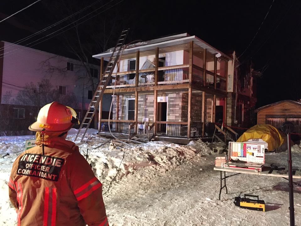 Incendie à Aylmer : cinq personnes déplacées, dont un couple avec un ...