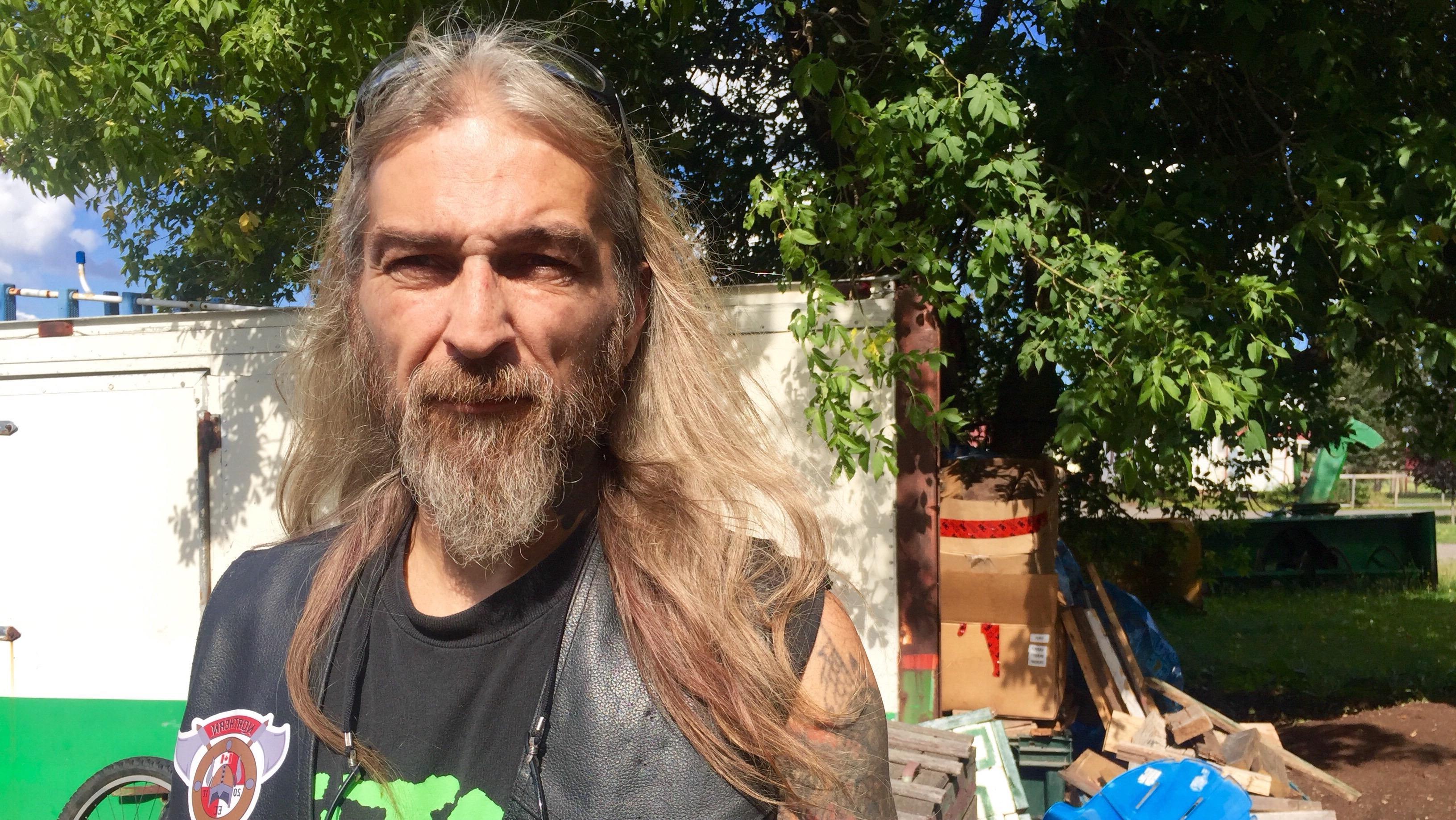 Un nouveau groupe anti-immigration fondé au N.-B. prend de l'ampleur au ...