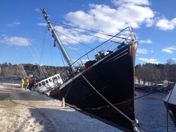 Une poursuite de 1,8 M $ au sujet de navires abandonnés en Nouvelle ...