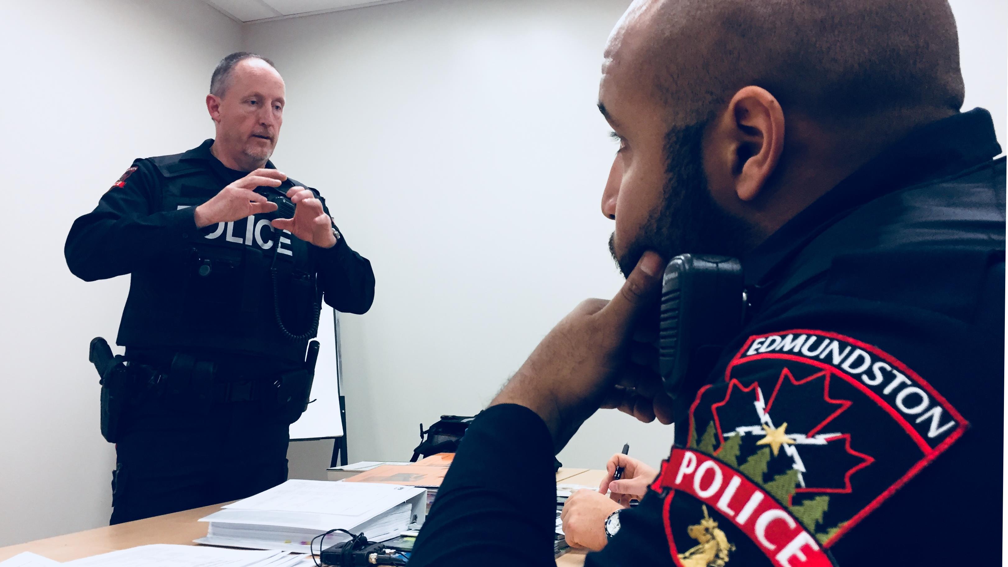 Légalisation de la marijuana : la formation des policiers est peu ...