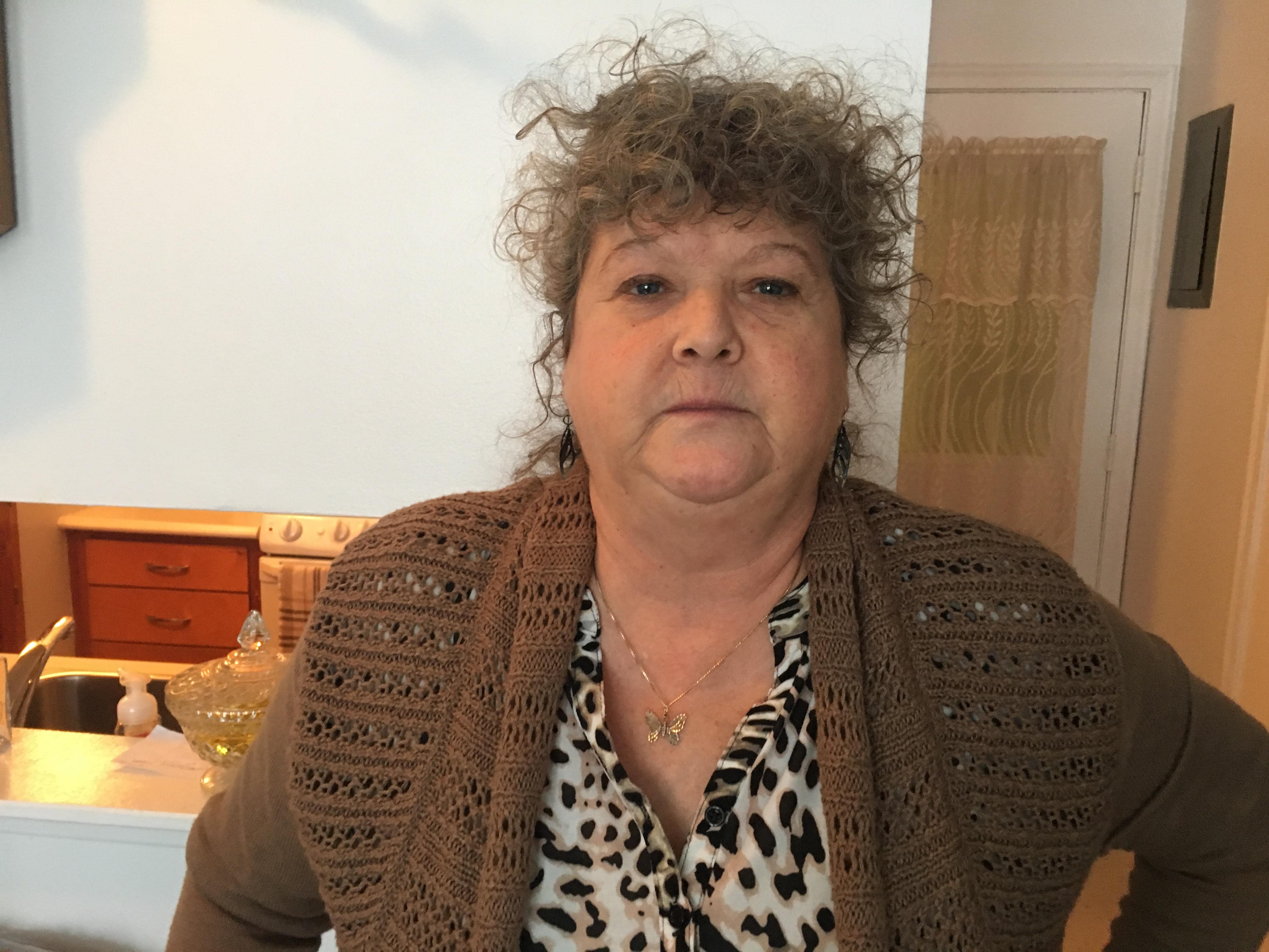 Tabac : l’odeur de la fumée dérange des locataires de Dalhousie | Radio ...