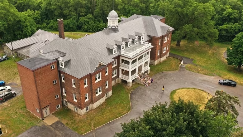 Survivors urge all political parties to support residential school ...