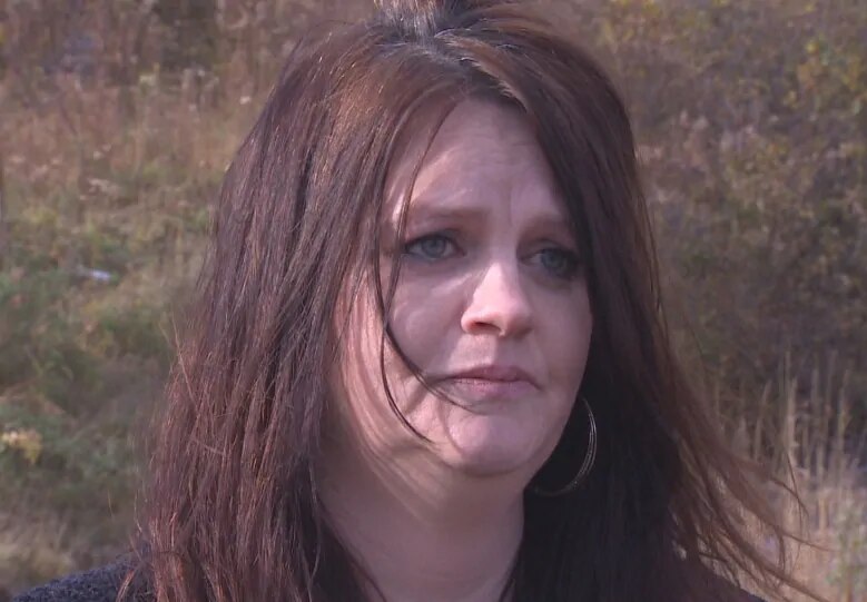 Une vidéo d’intimidation d’un adolescent choque | Radio-Canada.ca