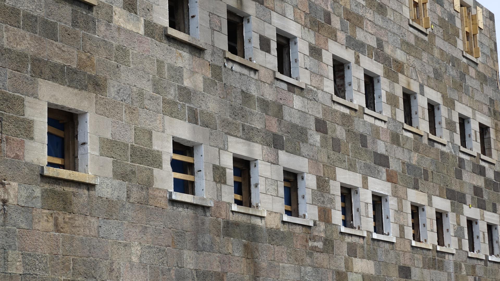 Visite du chantier du palais de justice de Rimouski | Radio-Canada.ca