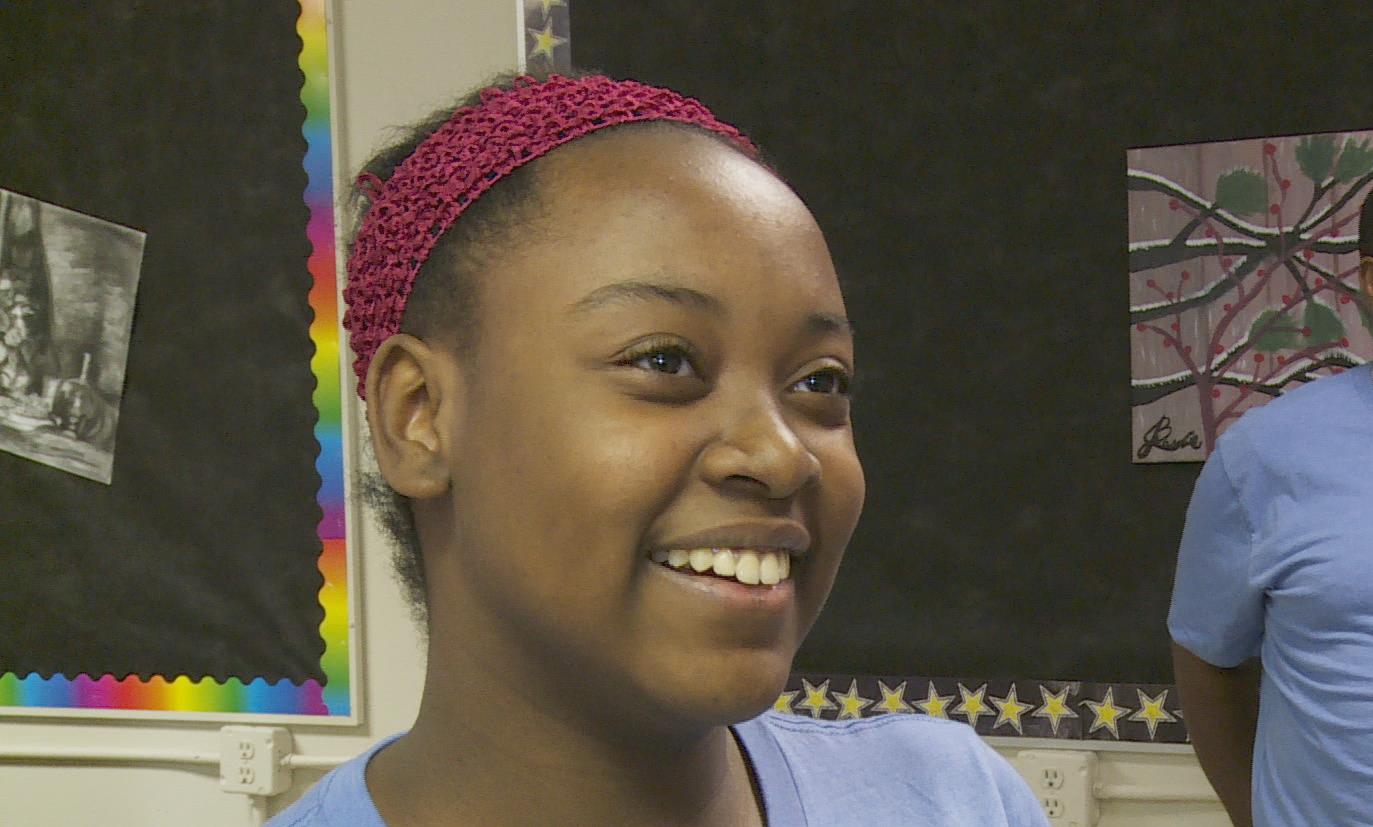 Plus de 600 paires de chaussettes pour les sans-abri | Radio-Canada.ca