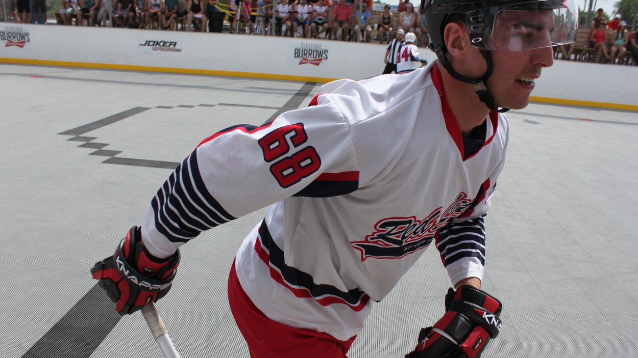 Alex Burrows veut faire du hockey-balle une discipline olympique ...