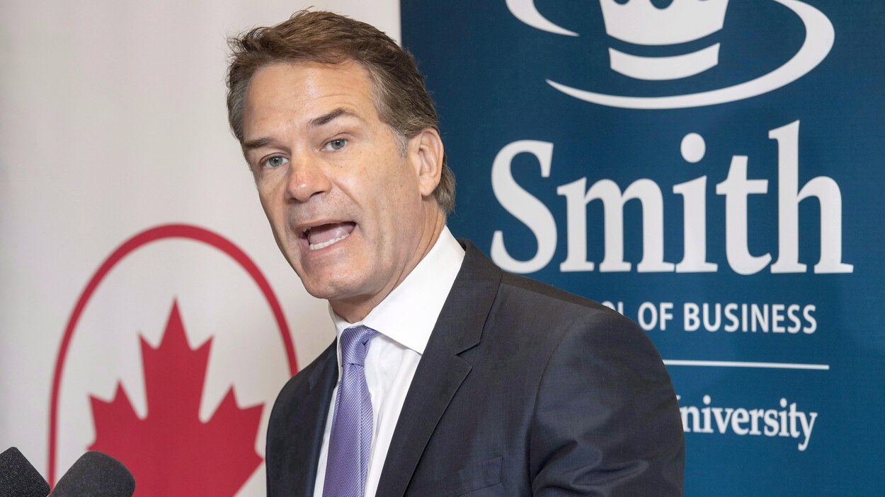 Changement de garde à la direction du COC, Overholt cède sa place à ...