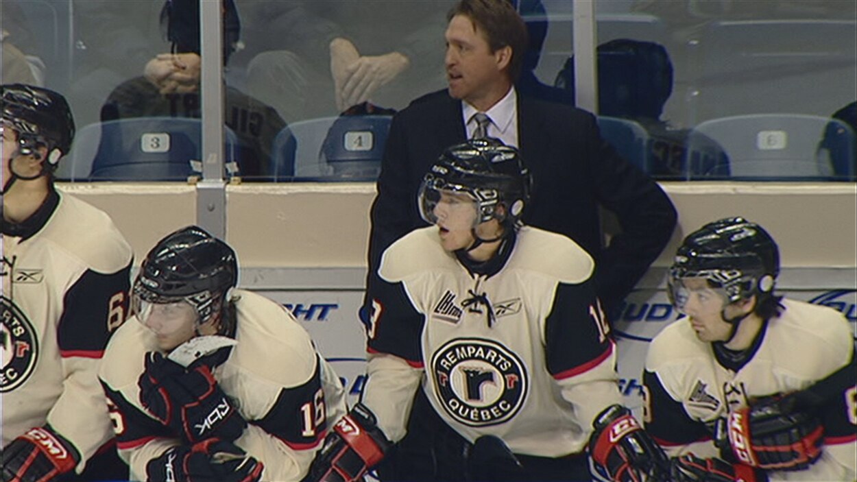 Jonathan Marchessault devient immortel | En bref | Radio-Canada