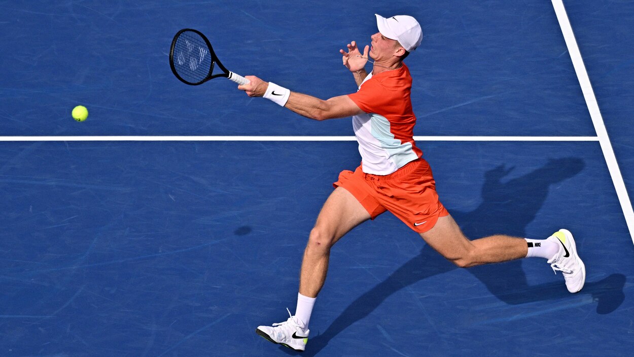 Denis Shapovalov mord la poussière à Indian Wells | Radio-Canada