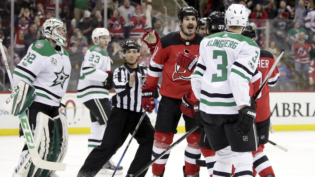 Brian Boyle met les Devils en déroute | Radio-Canada