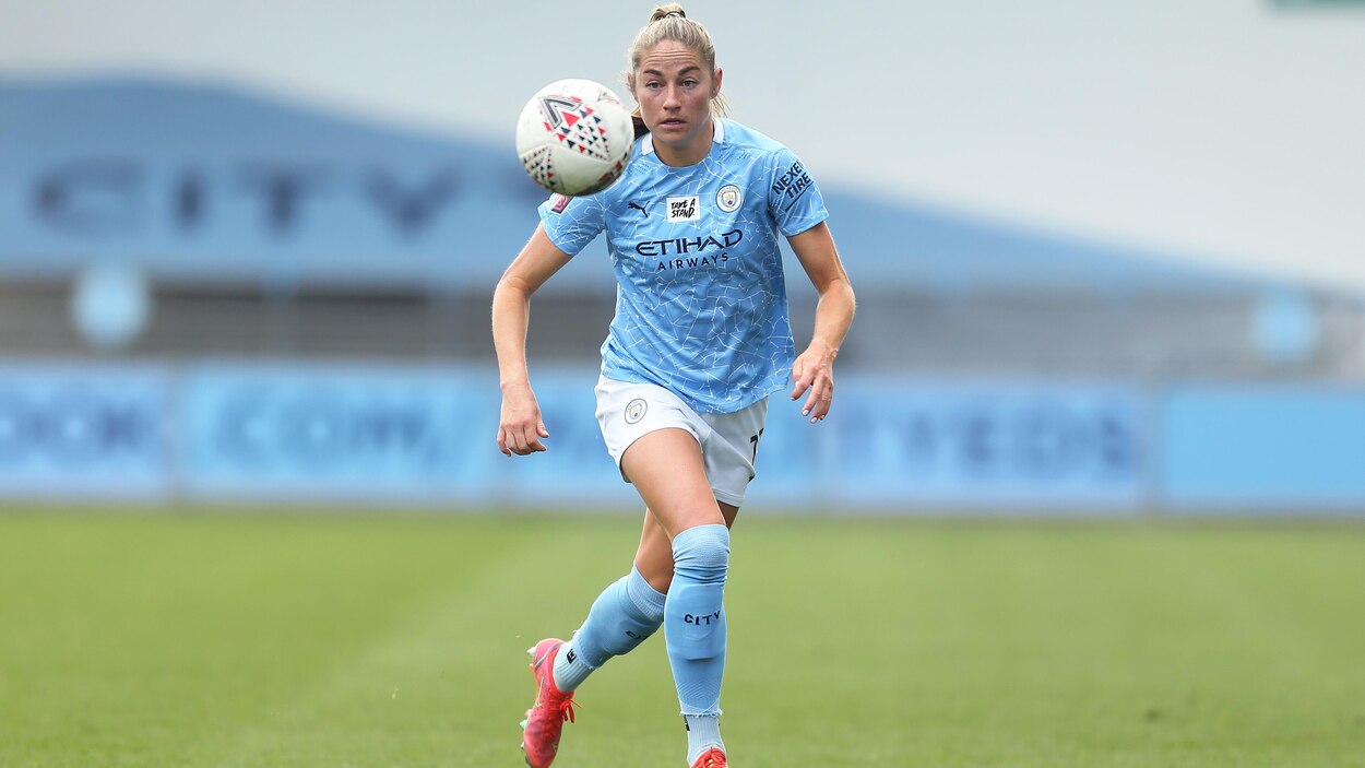 Après l'or olympique, Janine Beckie veut tout gagner | Radio-Canada