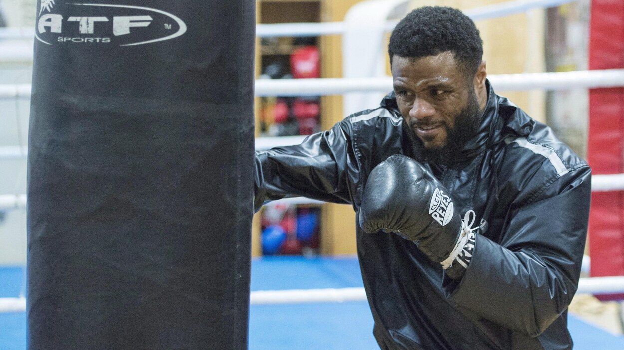Jean Pascal dans les souliers de Bernard Hopkins | Radio-Canada