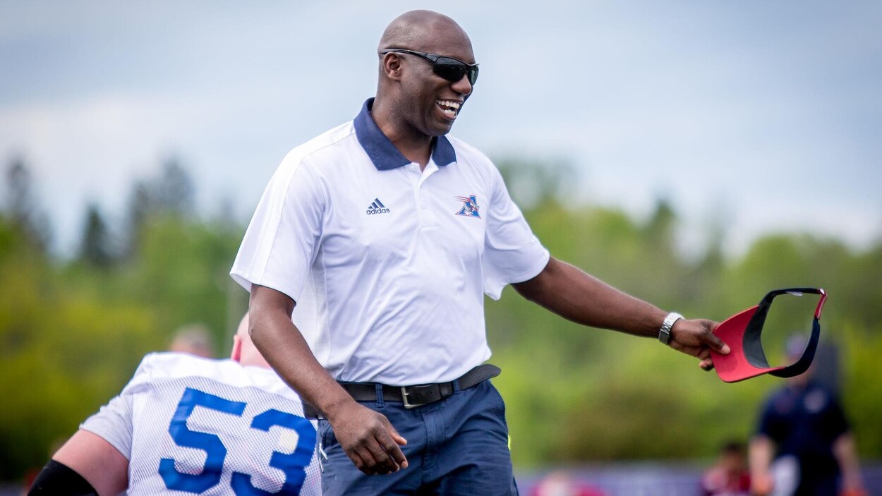 Kavis Reed suit son plan de relance pour les Alouettes | Radio-Canada
