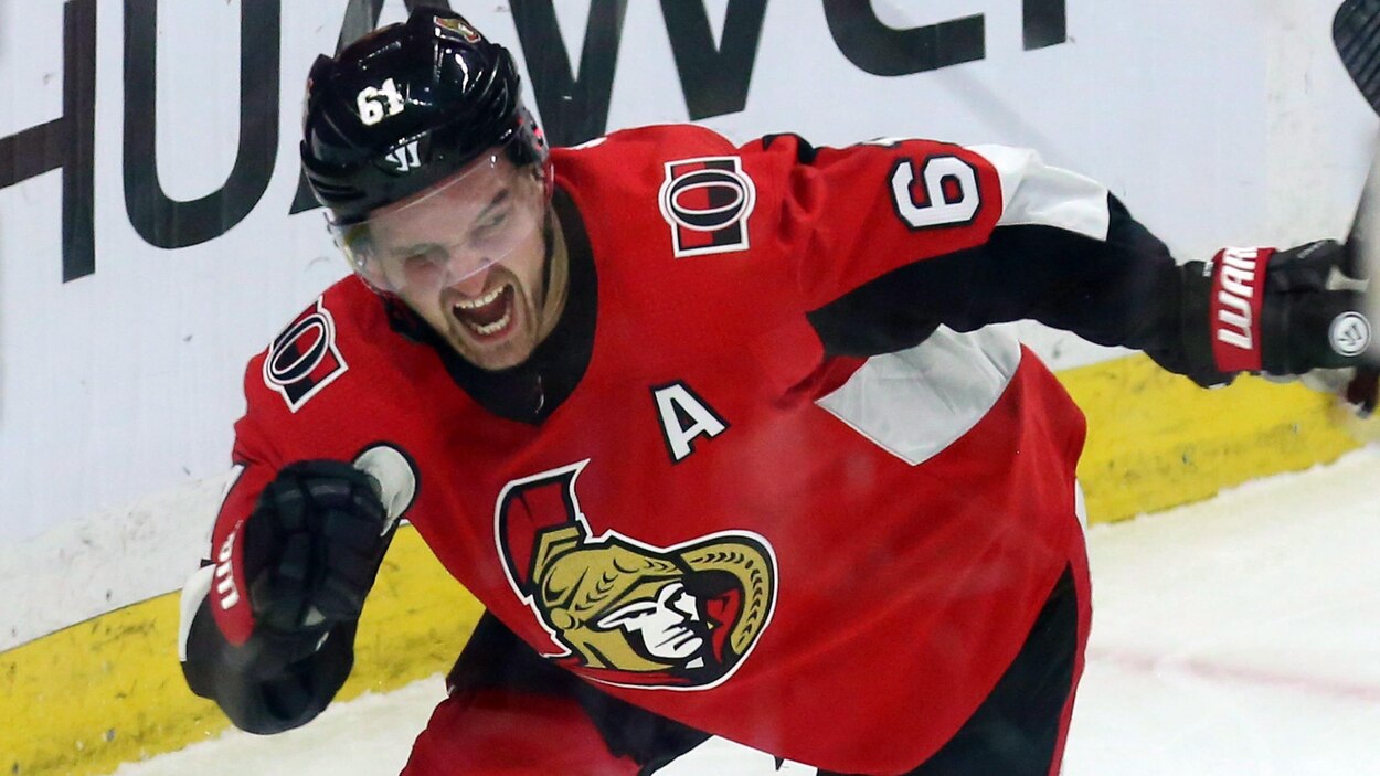 Les Sénateurs s'entendent avec Mark Stone et Cody Ceci | Radio-Canada