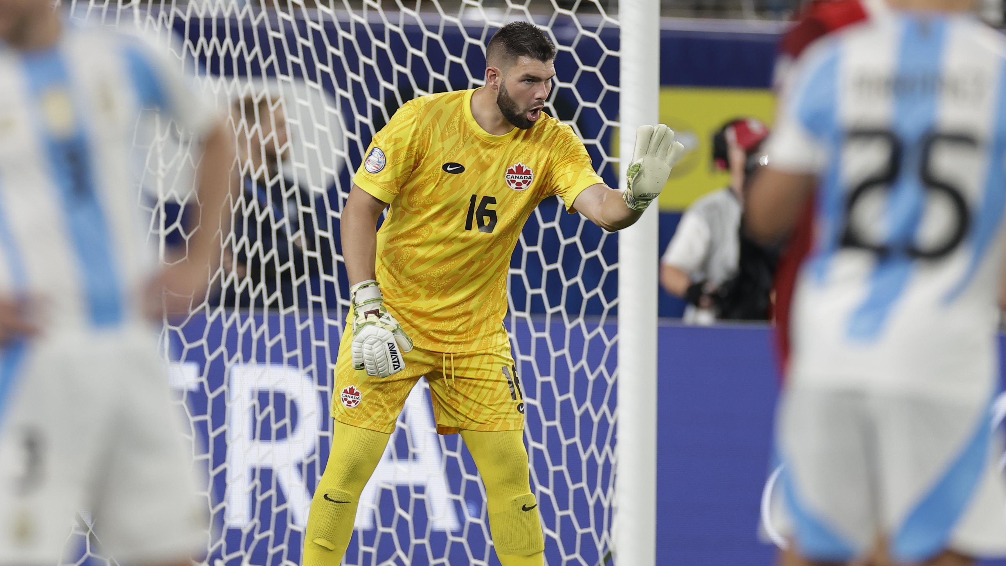 Maxime Crépeau se confie sur la Coupe du Monde 2026 | OHdio | Radio-Canada
