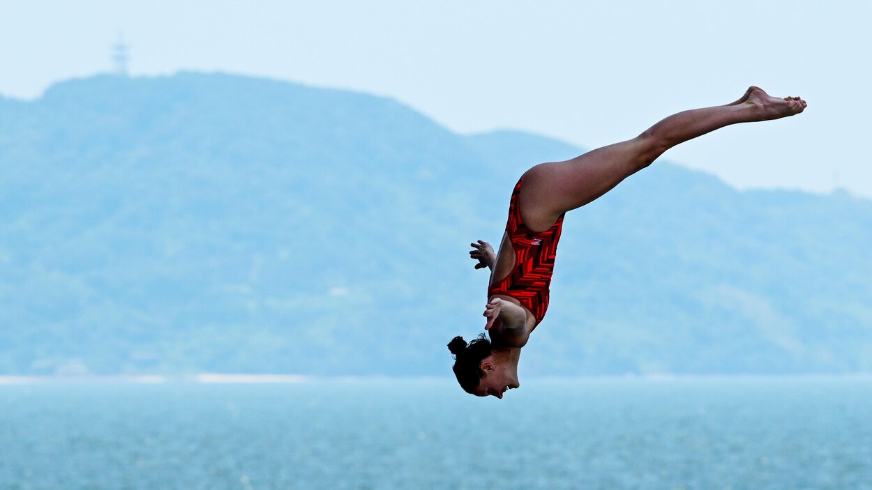 Doublé canadien en plongeon de haut vol | Radio-Canada