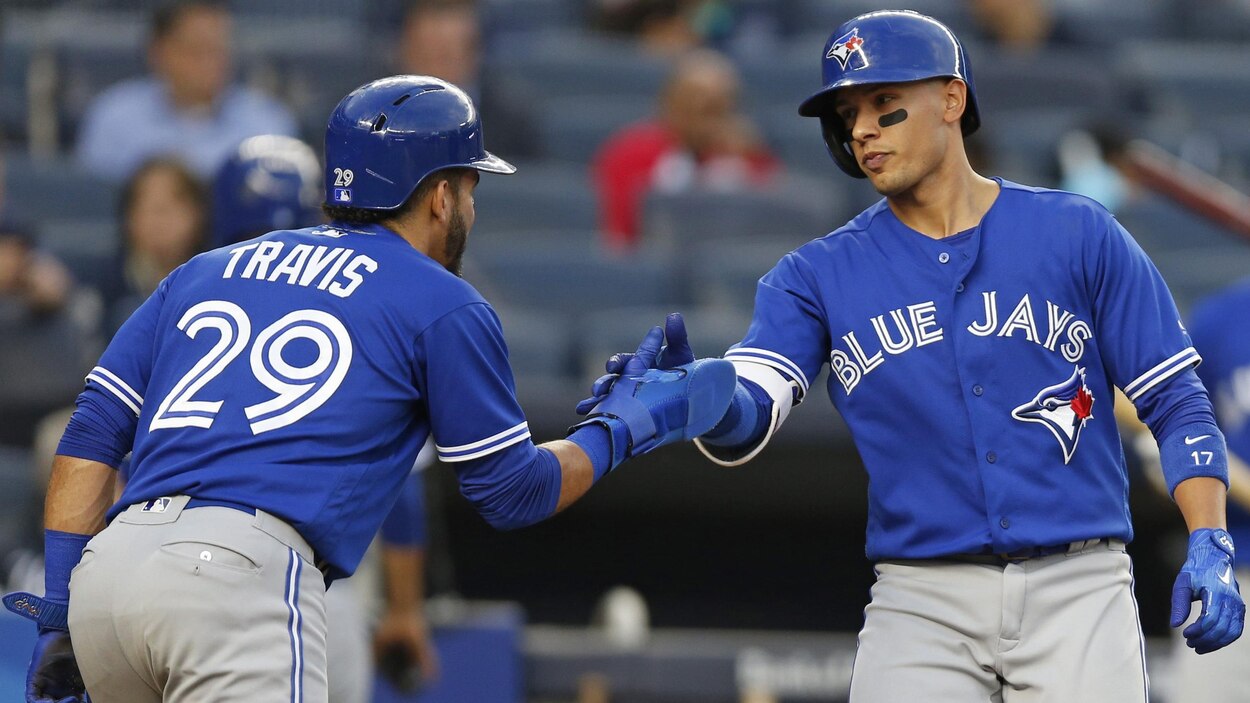 Ryan Goins brille dans un gain des Blue Jays à New York | Radio-Canada