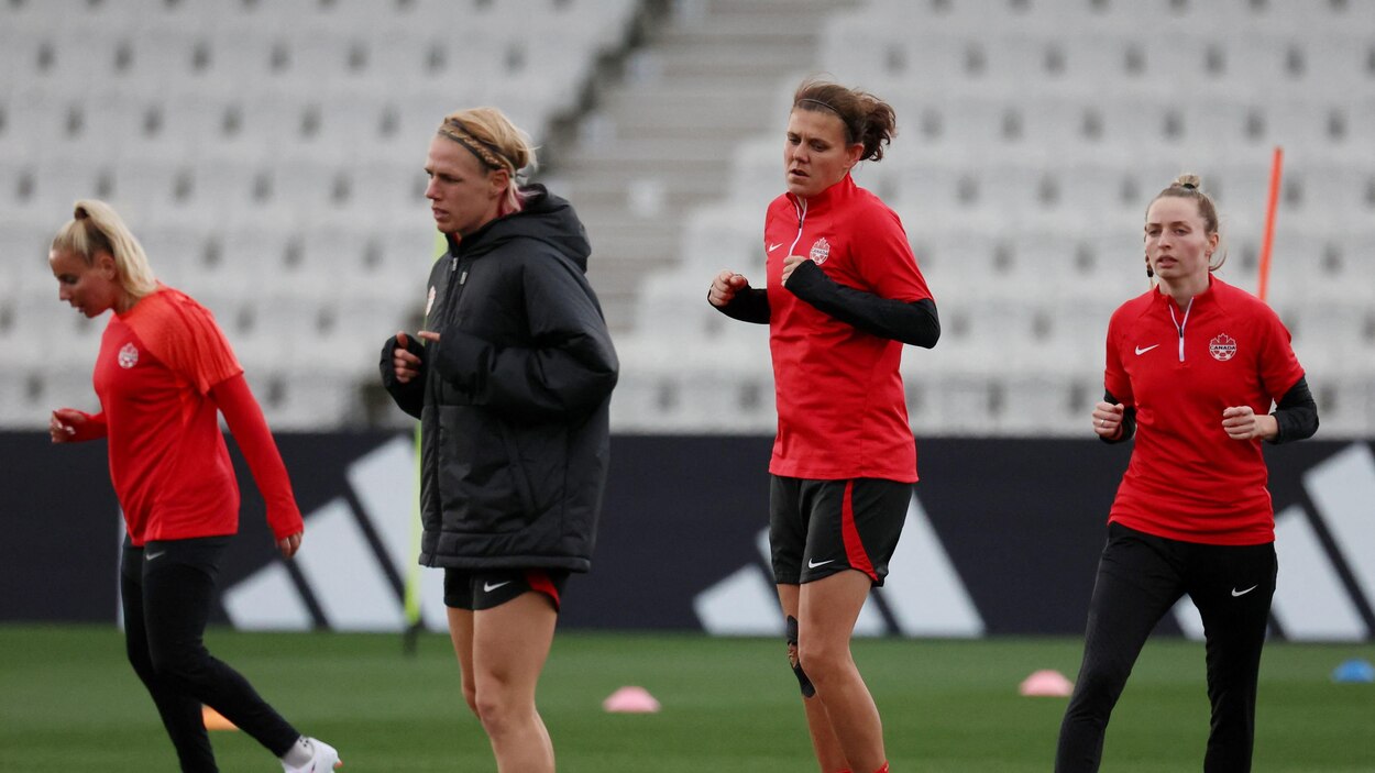 Sinclair et Buchanan pourront affronter l’Australie, affirme Bev ...