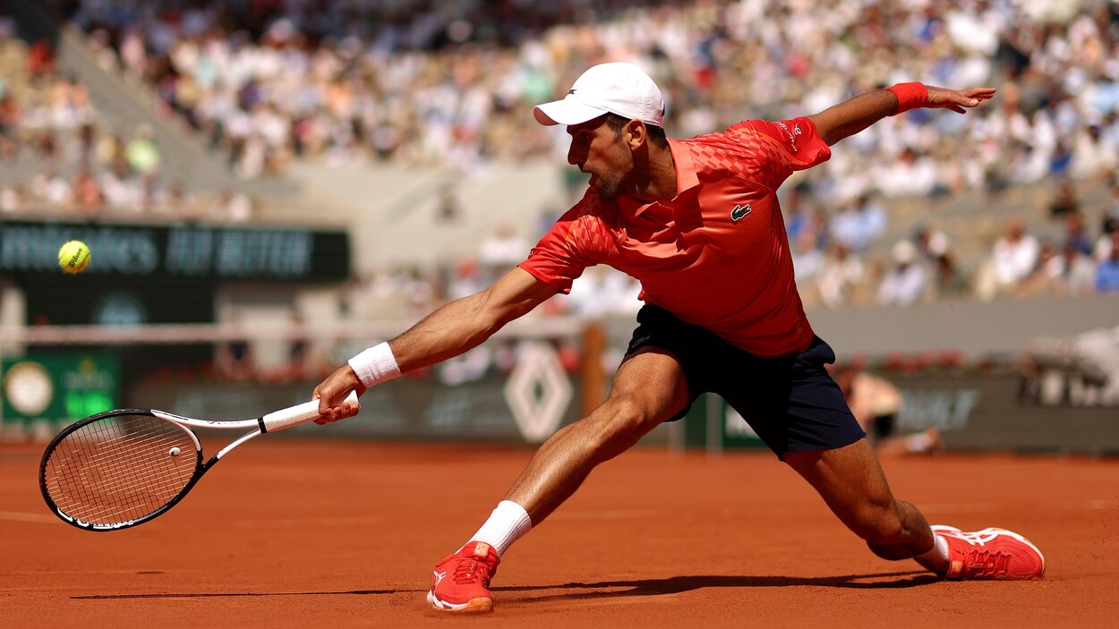 Djokovic rabroue Khachanov et affrontera Alcaraz en demi-finales à ...