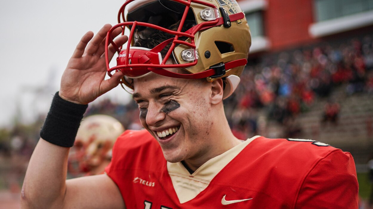 La progression rapide de Thomas Bolduc avec le Rouge et Or | Radio-Canada