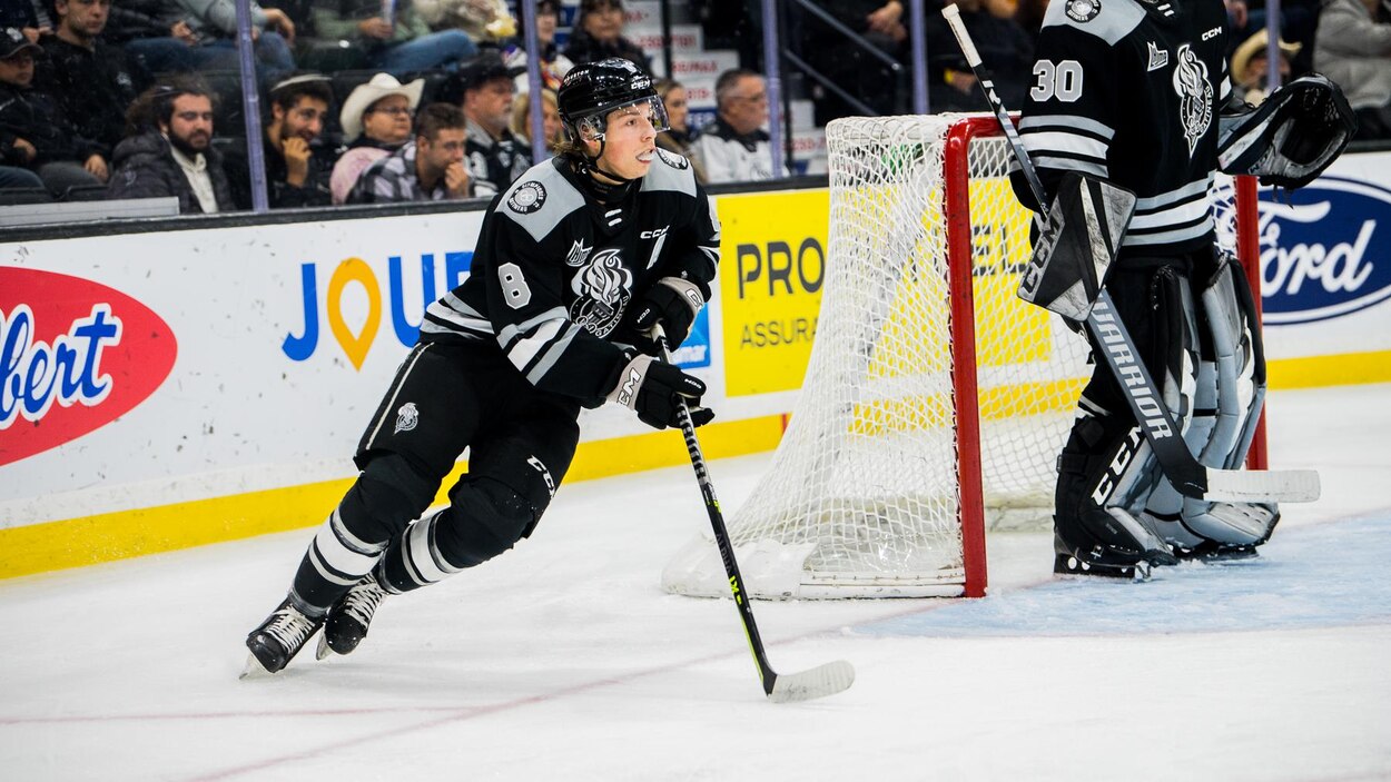 Tristan Luneau veut forcer la main aux Ducks d’Anaheim | Radio-Canada