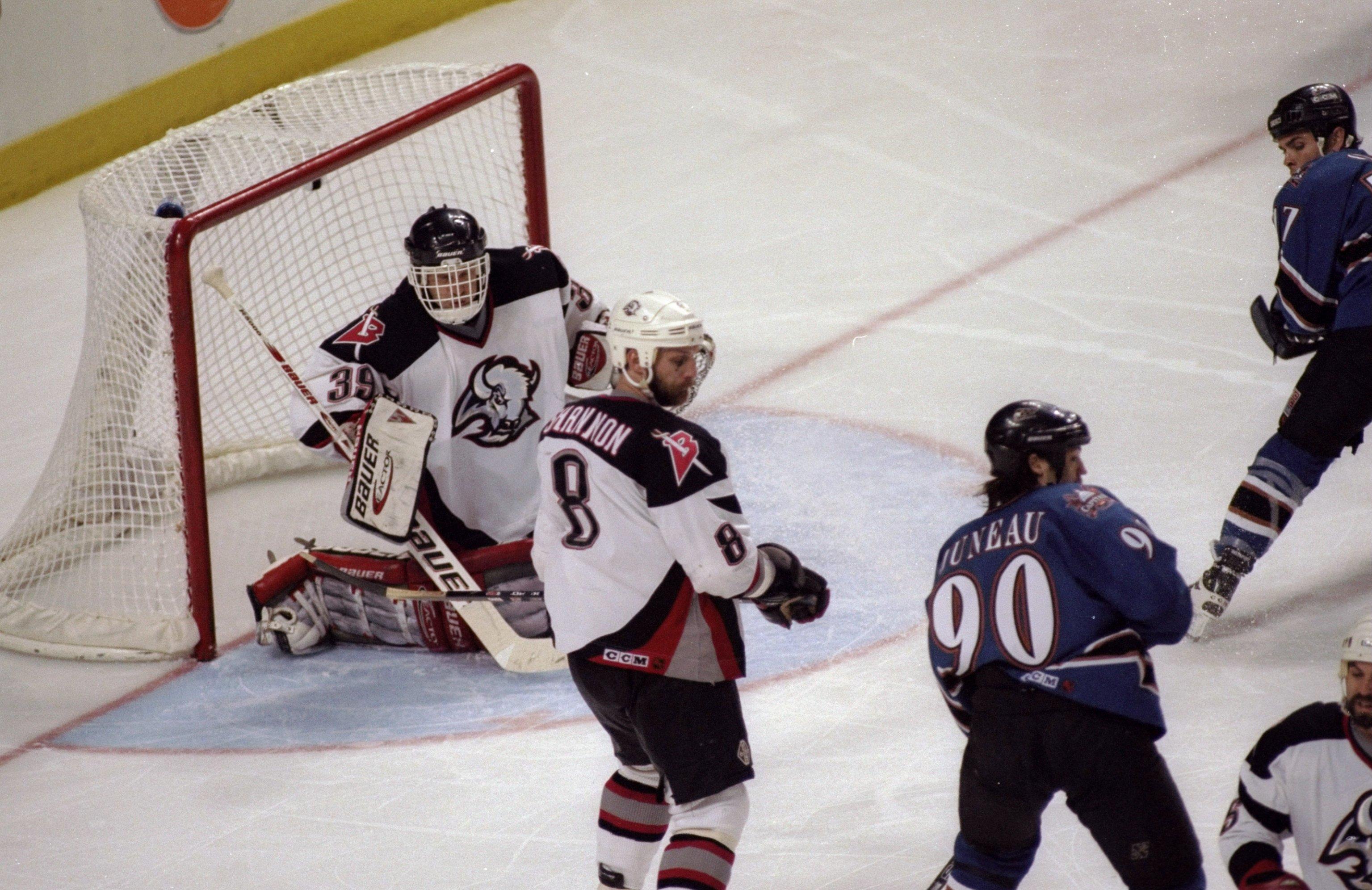 Vingt ans après Joé Juneau, les Capitals redonnent le sourire à ...