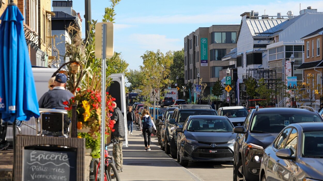 Baisse notable des ventes dans des commerces de Québec : la pluie en ...