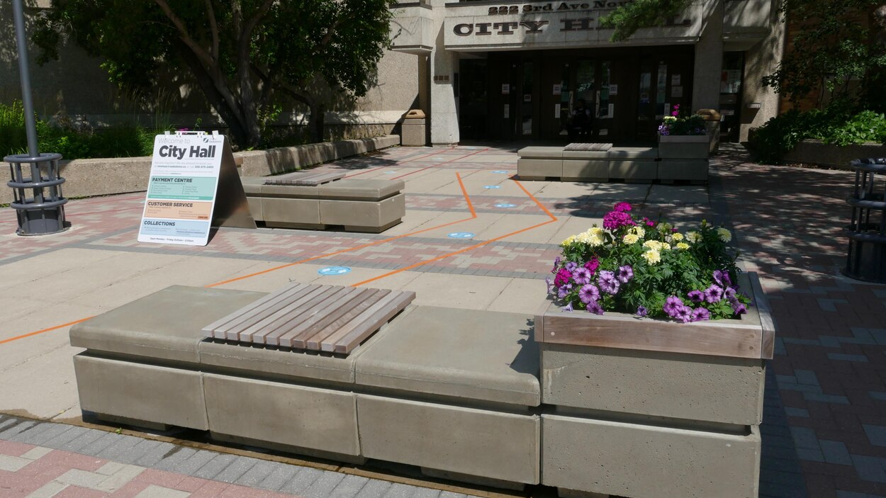 La Ville de Saskatoon abandonne le port du masque obligatoire dans ses ...