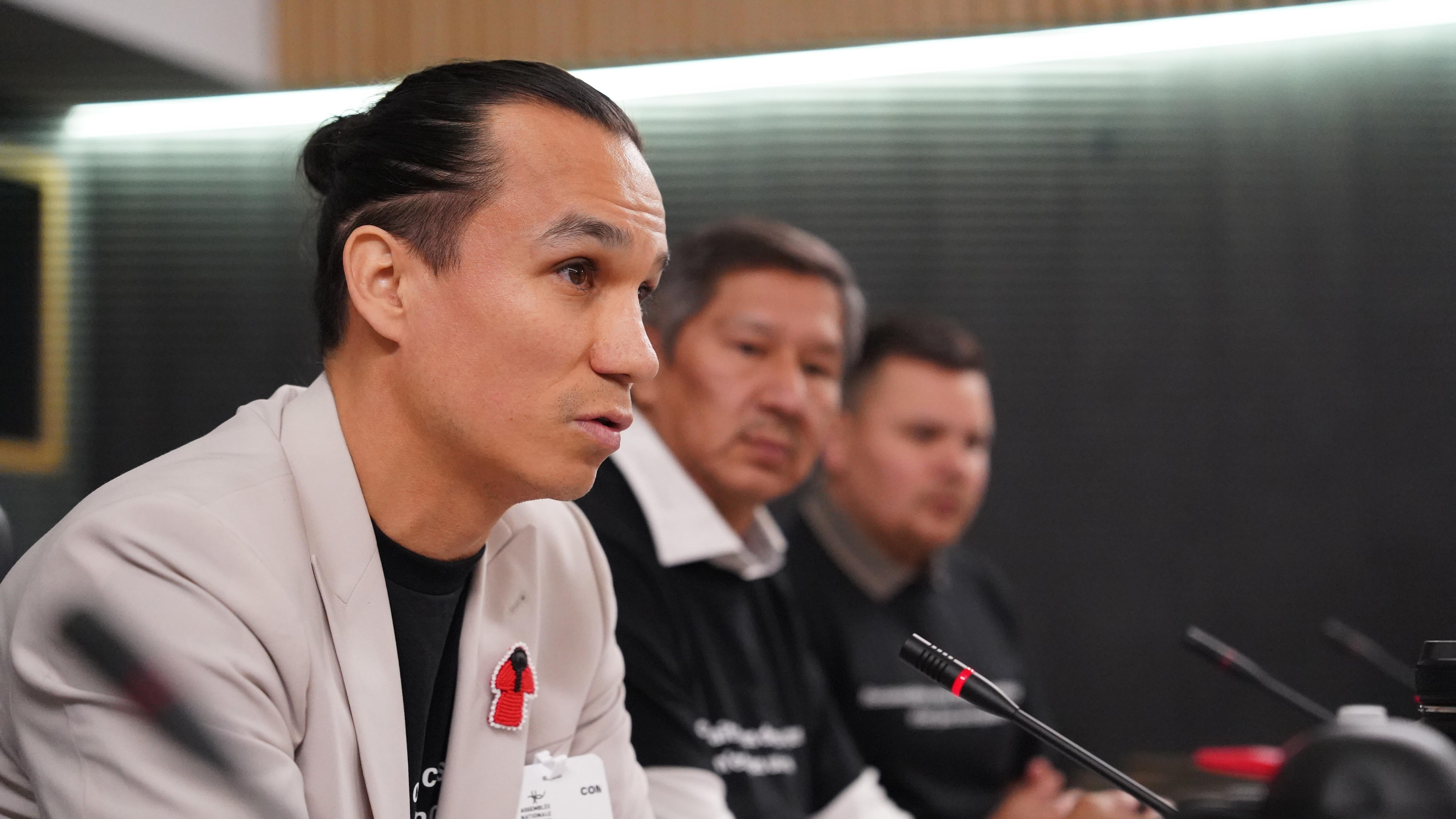 Une première assemblée des chefs pour Francis Verreault Paul | OHdio ...
