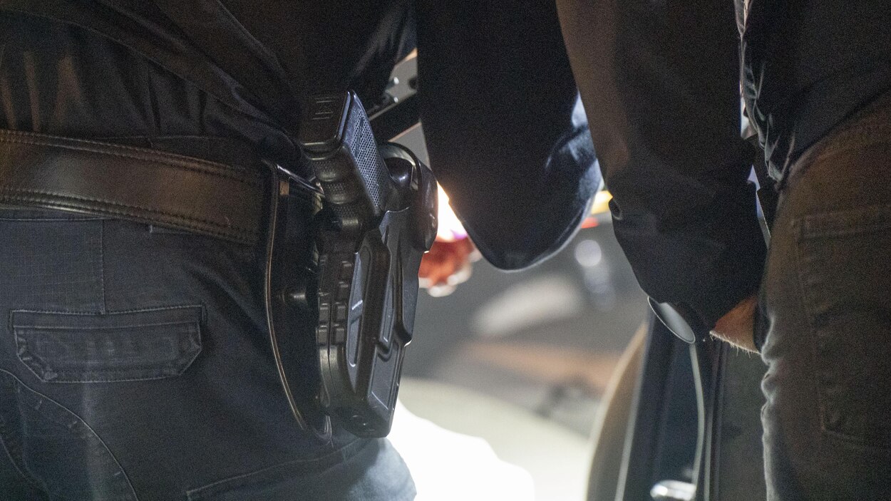 Coup de filet du SPVM et de la SQ : cinq suspects arrêtés pour trois ...