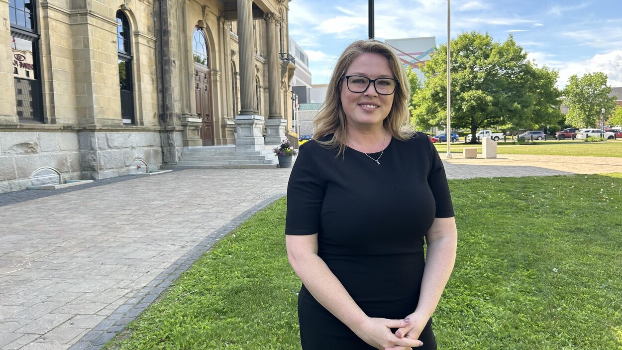 Une ex-porte-parole de Blaine Higgs veut affronter Susan Holt aux ...