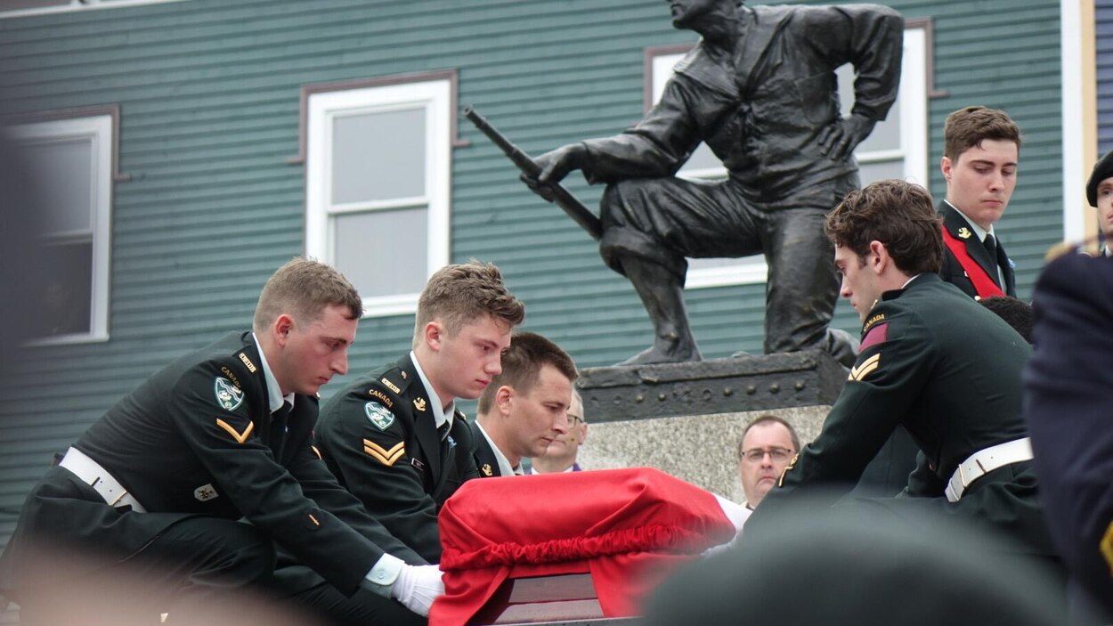N.L. prepares to entomb its Unknown Soldier in solemn ceremony of ...